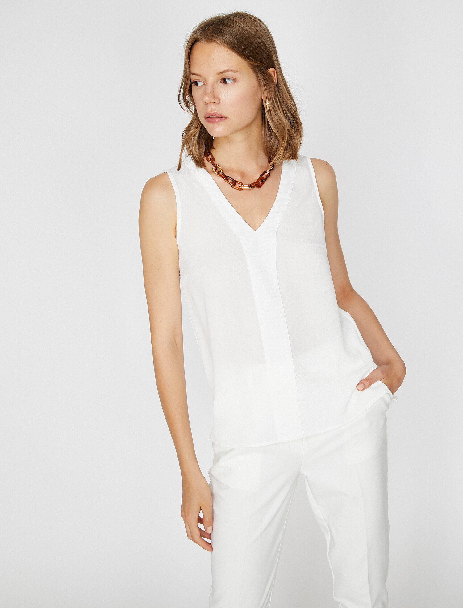 Ekru Kadın V Yaka Basic Atlet 9YAK38814PW | Koton