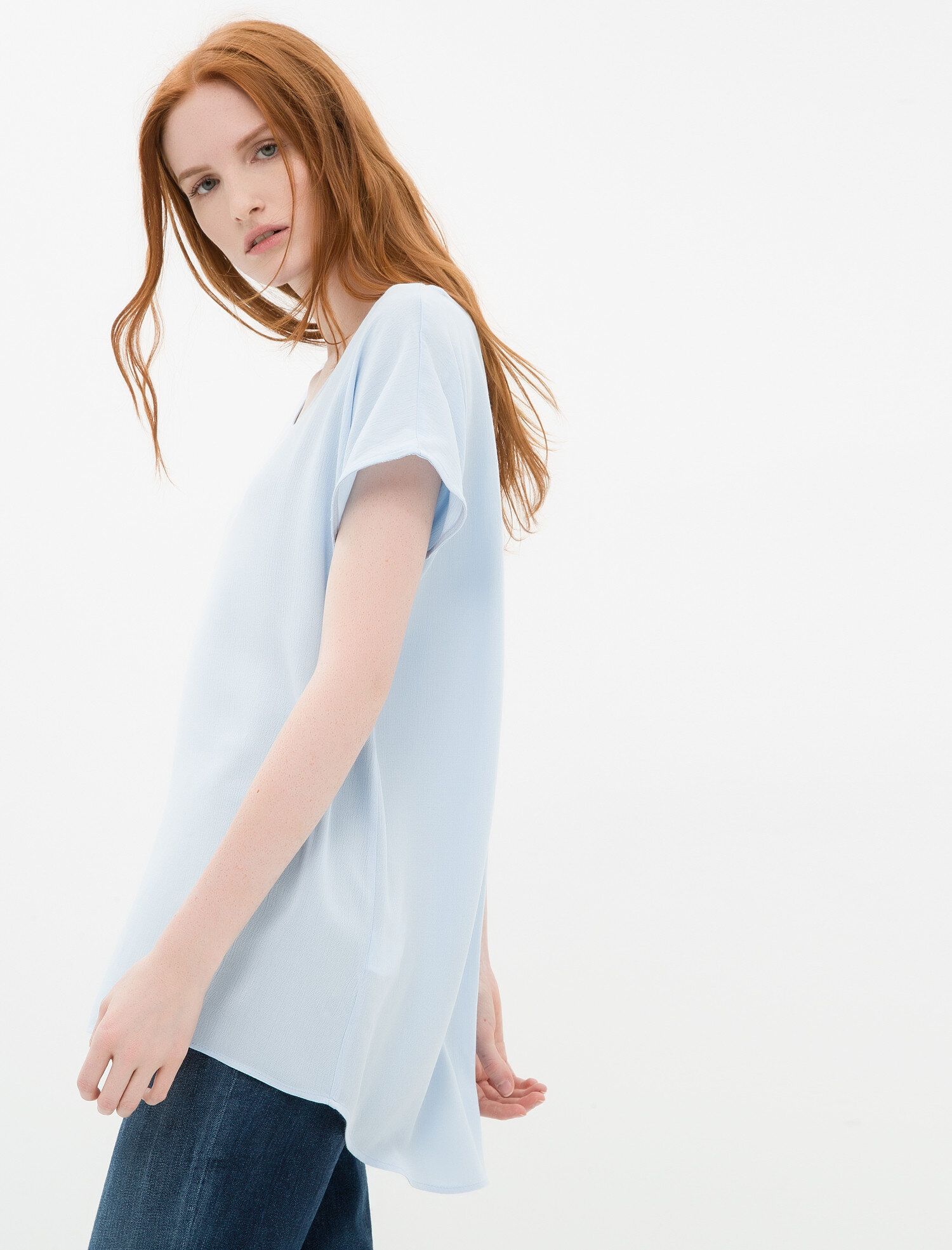 Mavi Kadın Basic Bluz Oyuk Yaka 6YAK62435UW | Koton