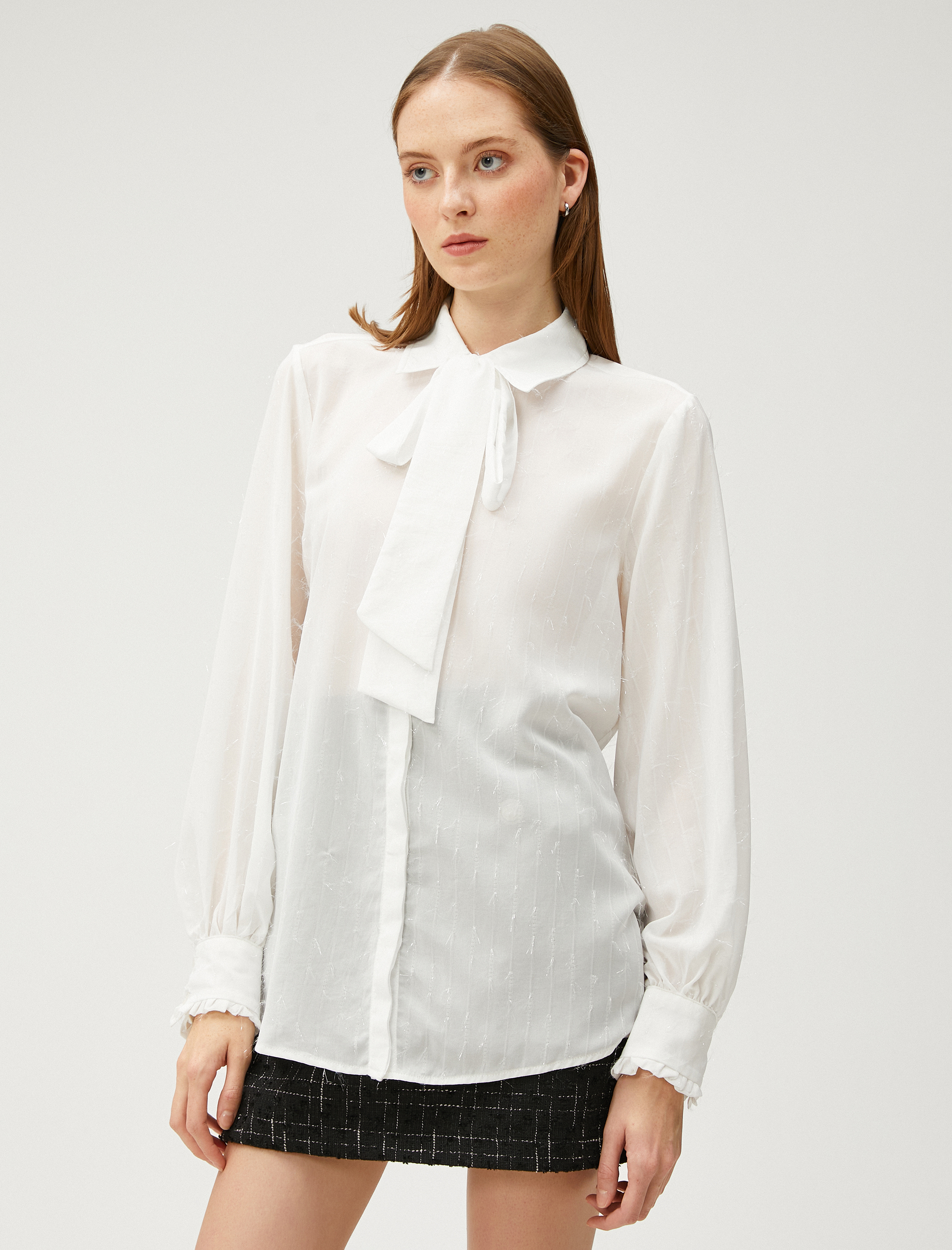 Ekru Kadın Yakası Fiyonklu Gömlek Uzun Kollu 3WAK60130CW | Koton