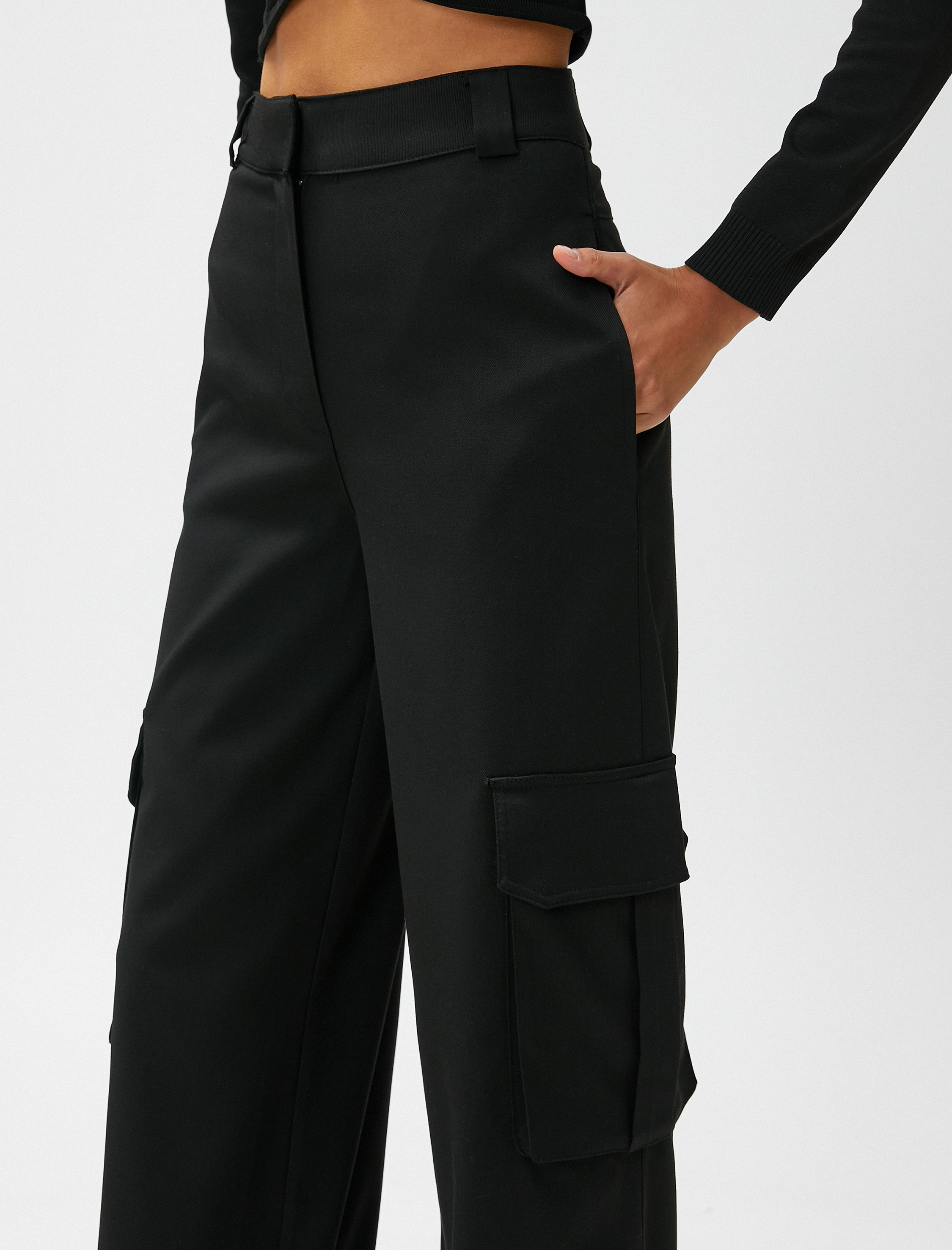 Siyah Kadın Bol Paça Cepli Kargo Pantolon 3WAK40083EW | Koton