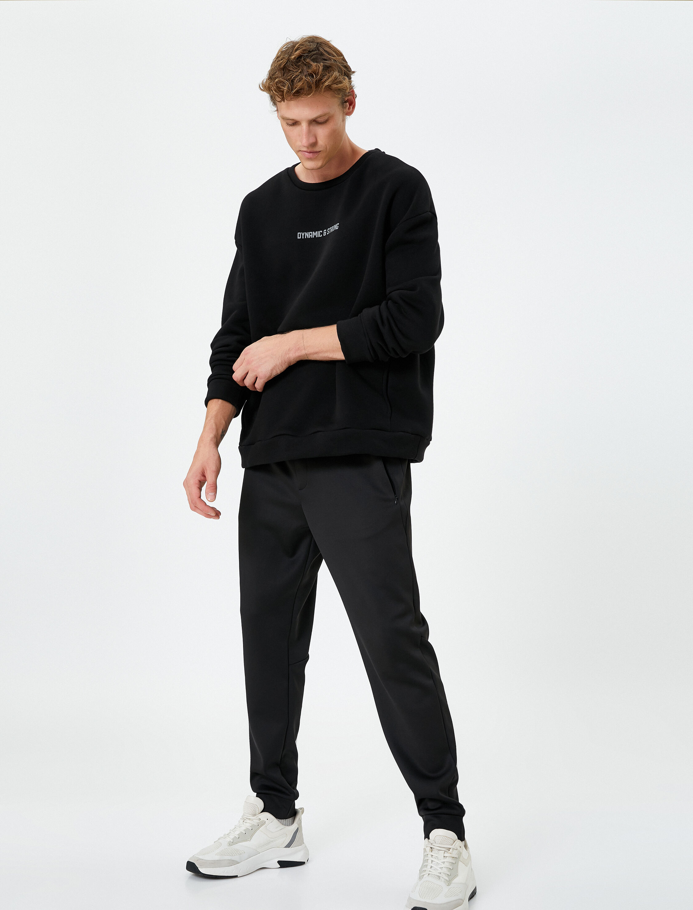 Siyah Erkek Jogger Eşofman Altı Cepli Beli Bağcıklı 4WAM40075NK | Koton