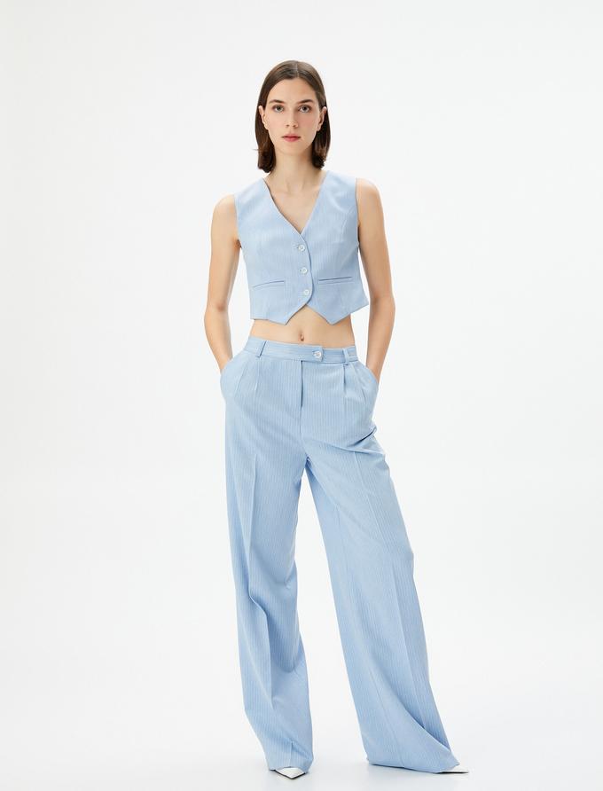 Koton: Türkiye'nin Öncü Moda ve Giyim Markası