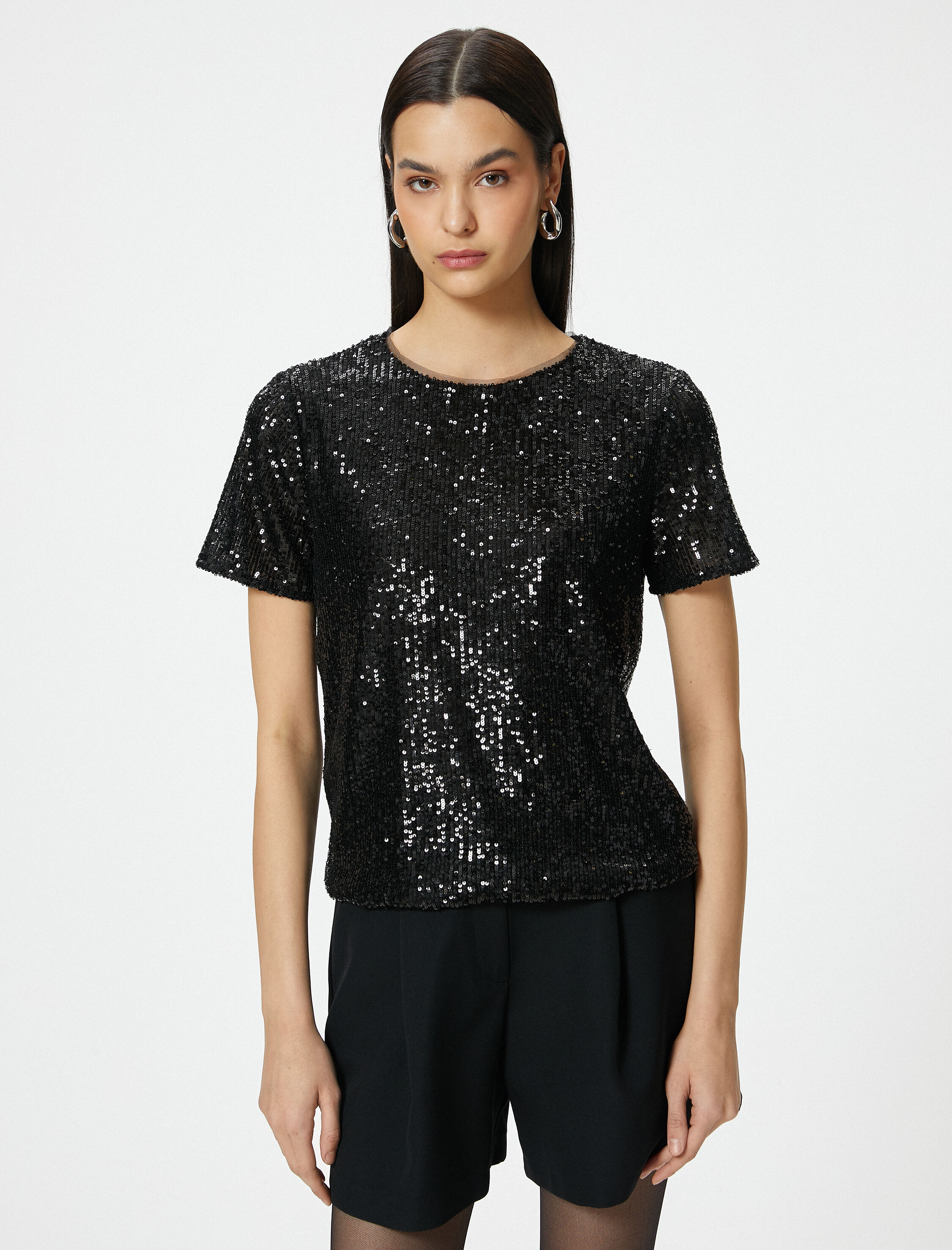 Siyah Kadın Pullu Payetli Bluz Kısa Kollu Bisiklet Yaka 4SAK60020FK | Koton