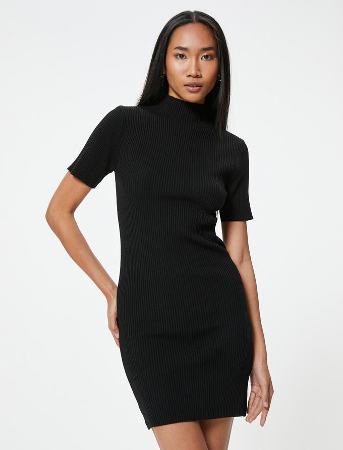 Siyah Elbise, Siyah Mini Elbise ve Kadın Siyah Elbise | Koton