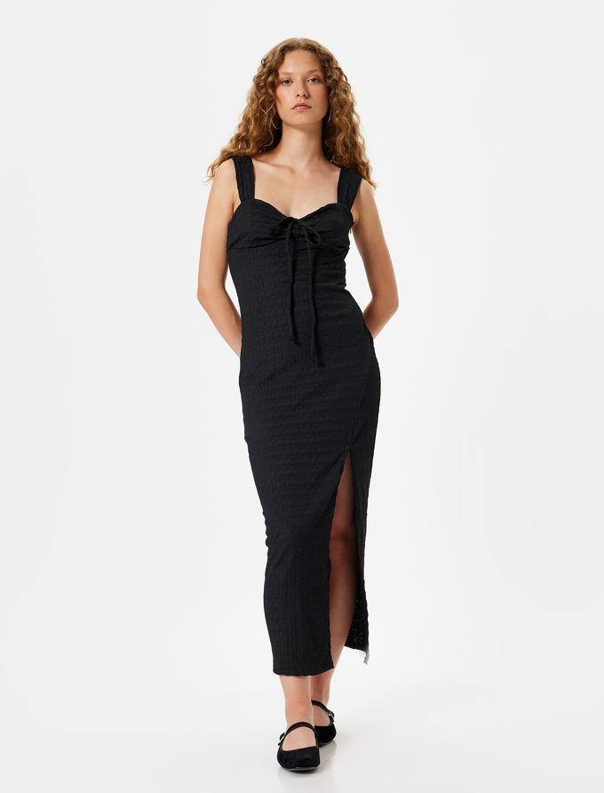 Siyah Elbise, Siyah Mini Elbise ve Kadın Siyah Elbise | Koton